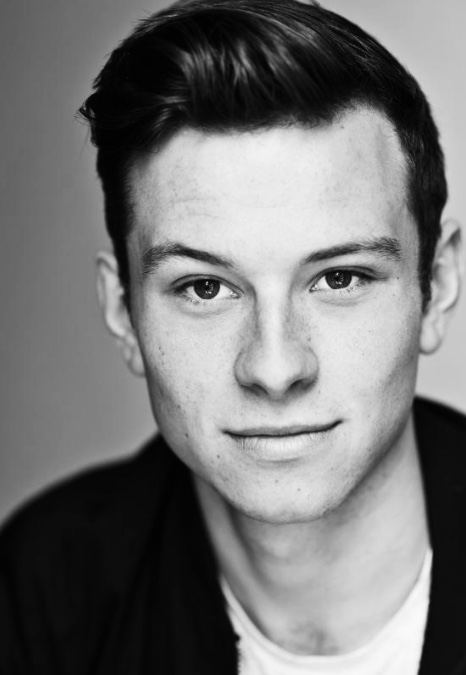Tom Roe B&W - tga